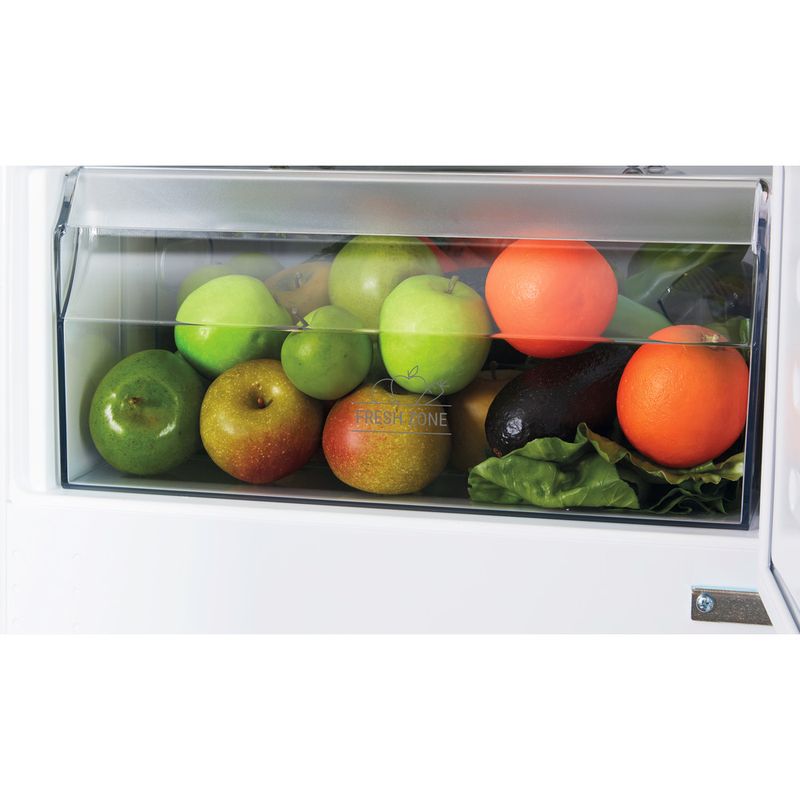 Integrated fridge freezer Hotpoint HMCB 70302 UK - Hotpoint